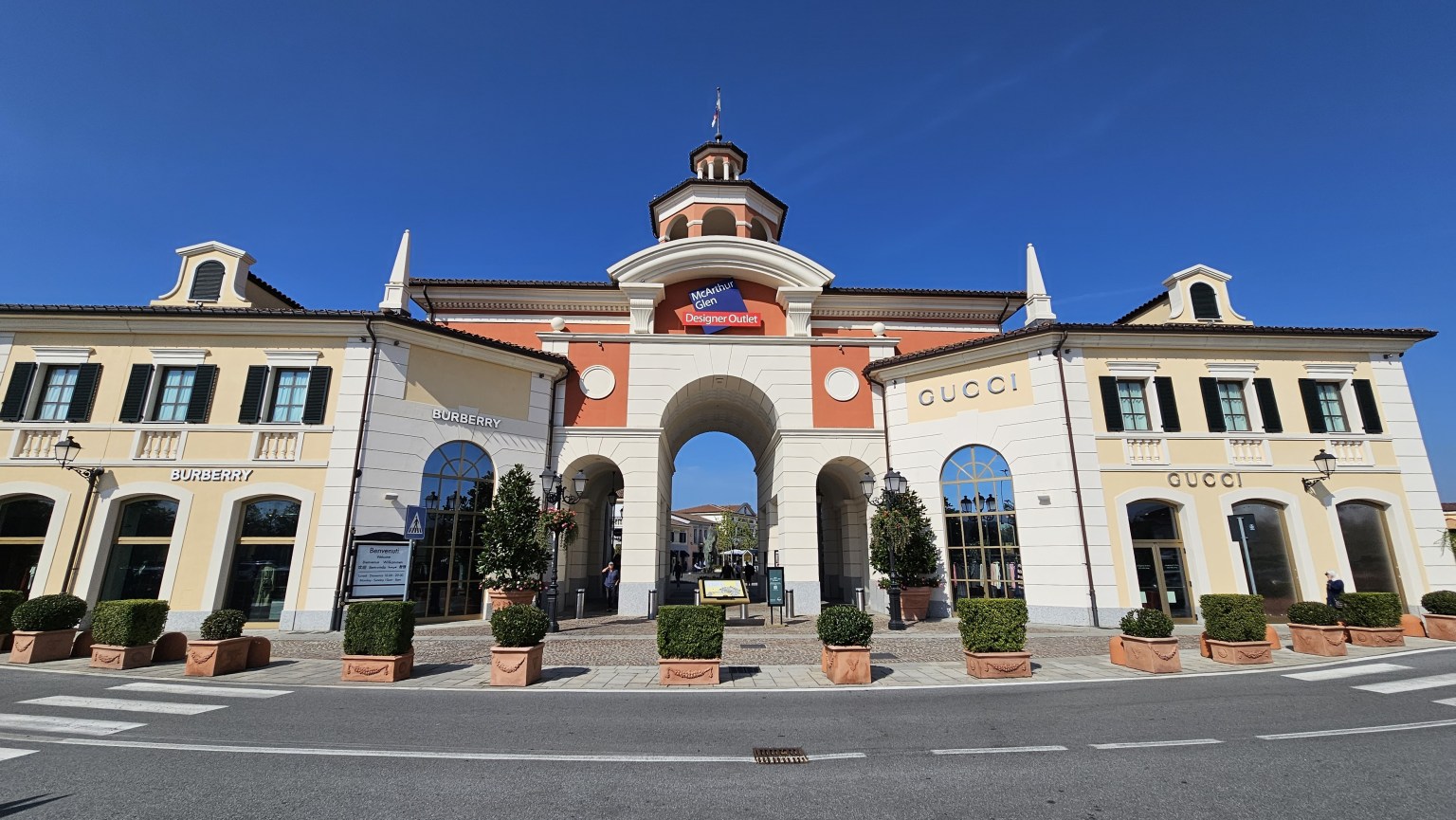 The Best Outlets in Milan- MilanoStyle.com